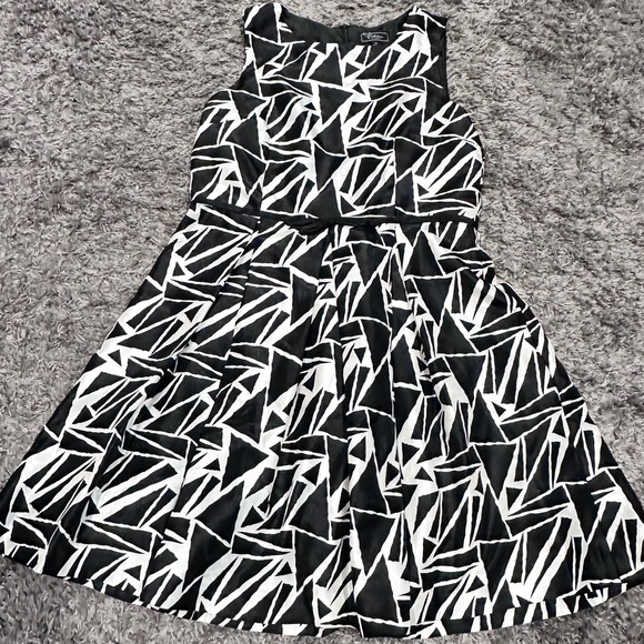 dressbarn | Dresses | 35 Dressbarn Collection Black White Semi Formal ...